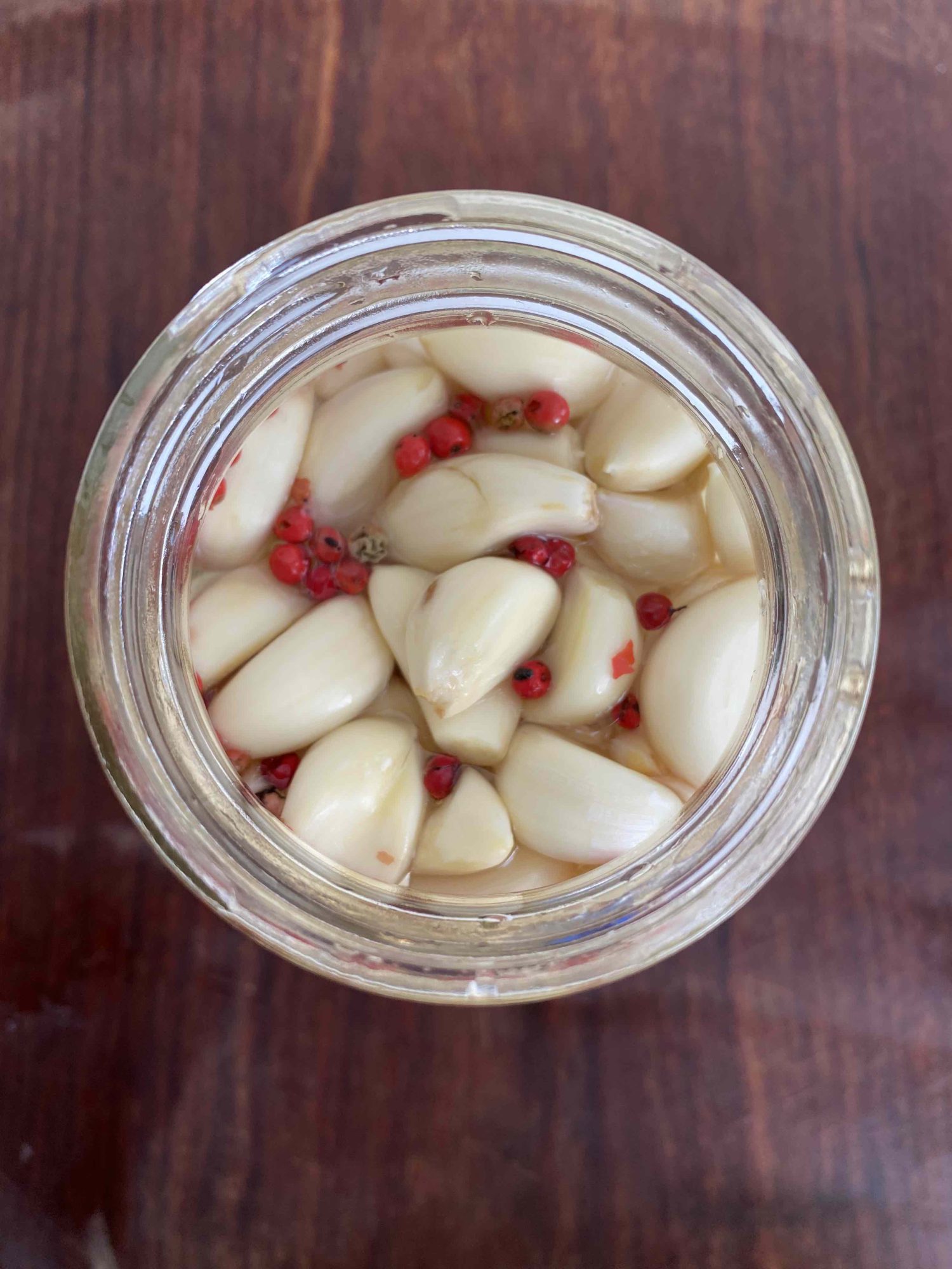 AJOS FERMENTADOS EN SALMUERA – Yami Navarro