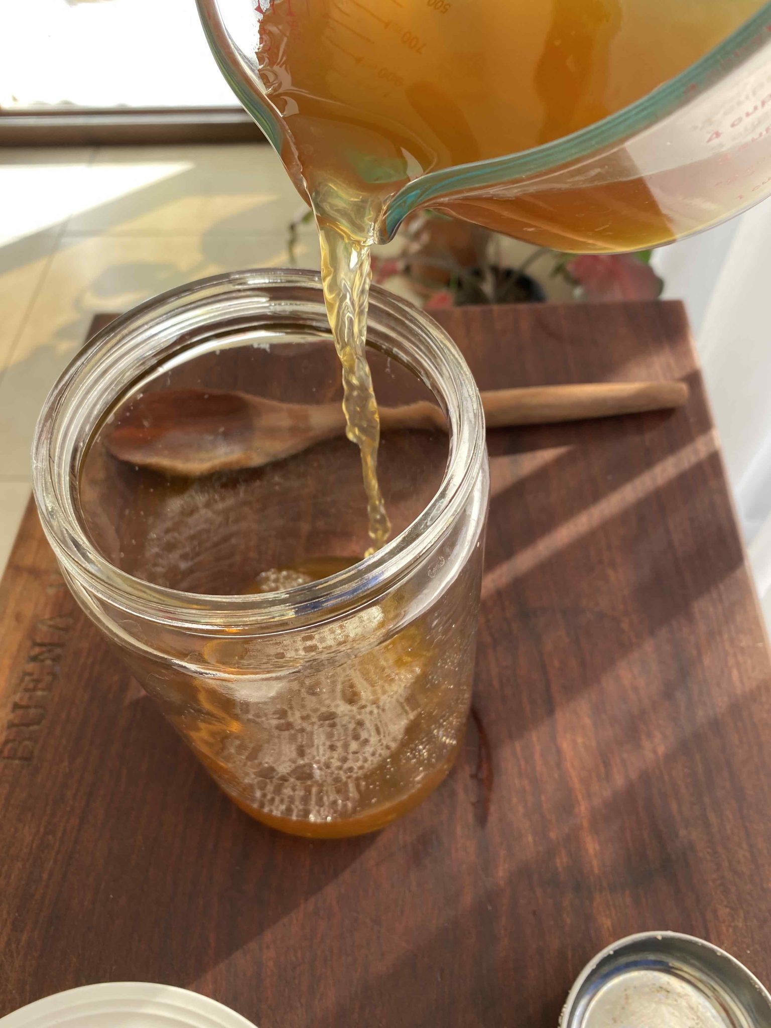 Cómo preparar y dar sabor a la Kombucha – Yami Navarro